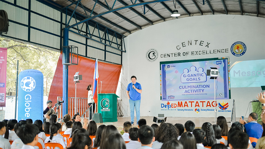 Globe Donates AI-Enabled Tablets at CENTEX Manila